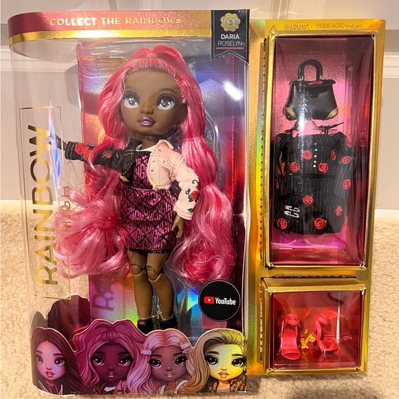 Toys | Rainbow High Daria Roselyn Doll With Pink Hair | Poshmark